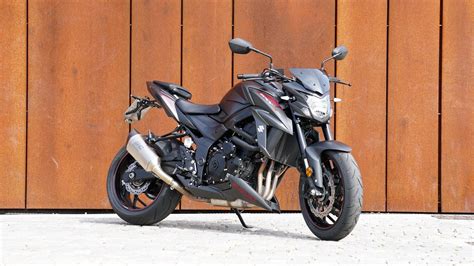 Suzuki Gsx S Yugen Prova Caratteristiche E Prezzo Della Special
