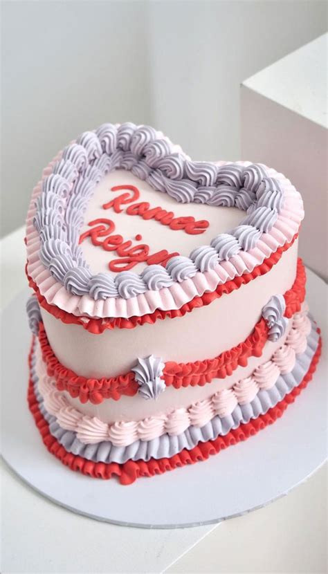 Cute Buttercream Cake Ideas For Any Occasion Lavender Pink And