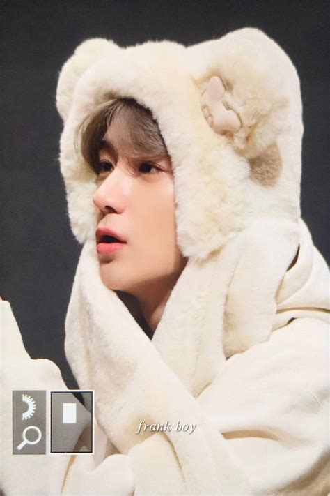 Nong Biu on Twitter RT FrankBoy 24 230312 우리 곰아지 더보이즈 THEBOYZ 현재