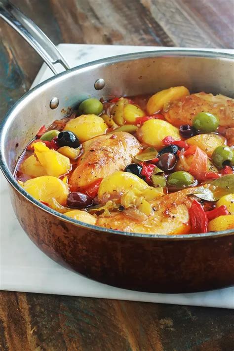 Poulet Aux Poivrons Pommes De Terre Oignons Olives Recette Facile Artofit