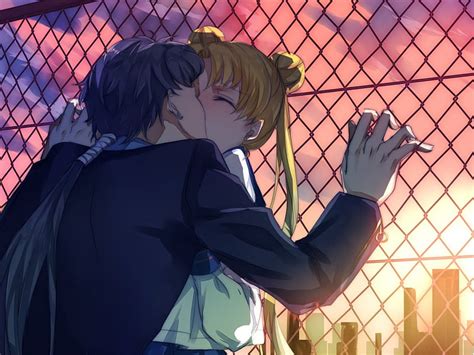Sailor Moon Usagi And Mamoru Kiss