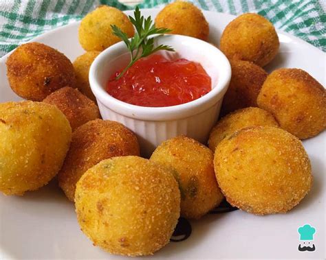 Bolinho de batata fácil e rápido Fácil