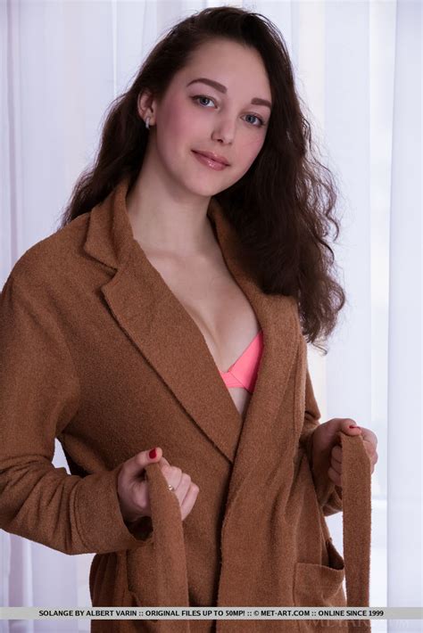 Solange Nude In Erotic Nuita Gallery Metart