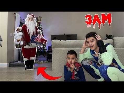 ATRAPAMOS A SANTA CLAUS CON LOS REGALOS DE NAVIDAD YouTube