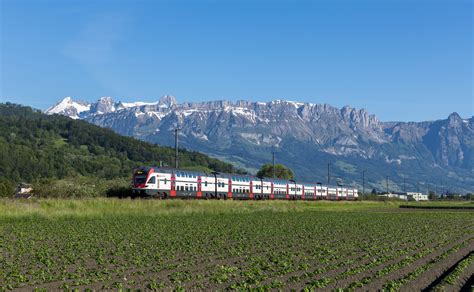 Rabe Der Sbb Zwischen Buchs Sg Und Sevelen