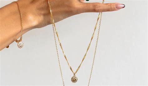 Estas são as jóias que estão na moda este ano e que vai querer usar