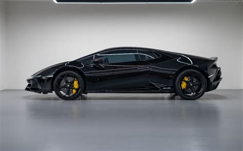 Rent Lamborghini Huracan Evo Black Car In Dubai Luxury And Sports Car