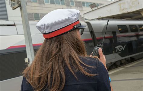 Angers La gare inondée le trafic SNCF interrompu plusieurs heures
