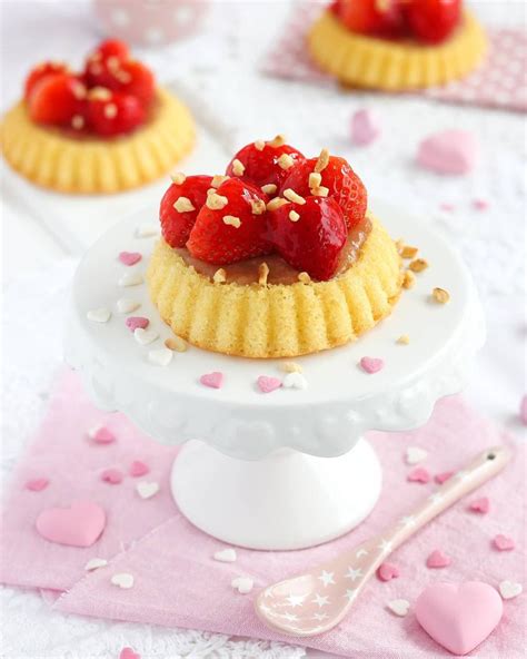 Naked Cake Mit Heidelbeeren Zum Muttertag Lebe Liebe Backe Kuchen