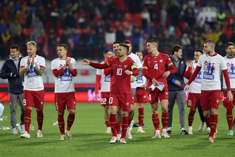 Serbia Logra Su Primer Histórica Clasificación A La Eurocopa