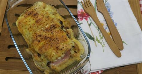 Gratin De Pommes De Terre Saut Es La Raclette Et Poitrine Fum E Une