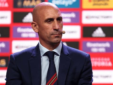 Spanish FA Chief Luis Rubiales Set To Quit After FIFA Opens