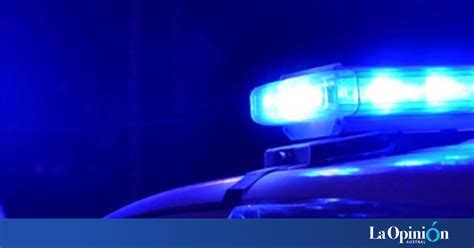 Se metieron al patio de una casa con un revólver y fueron detenidos