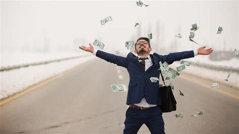 Here S The First Thing You Should Do With Your Tax Refund GOBankingRates
