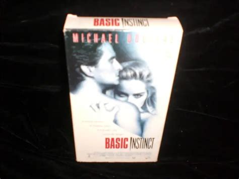 VHS BASIC INSTINCT 1992 Michael Douglas Sharon Stone George Dzundza