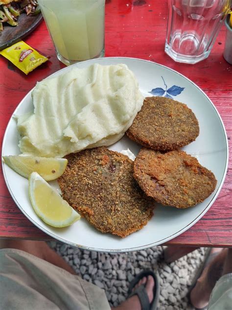 El Dorado Cocina Sincera Milanesas De Seitán Con Puré Reviews abillion