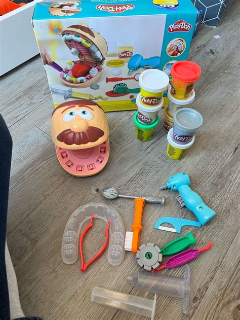 Pat Modeler Dentiste Avec Sa Bo Te Play Doh Beebs