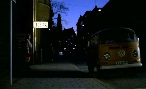 Imcdb Org Volkswagen Kombi Typ T In Mannen Som Slutade