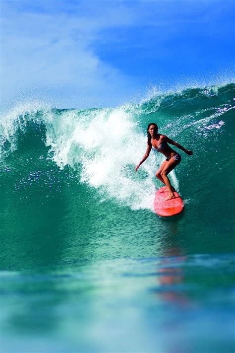 Surfing I Like Pinterest Surfer Girls Surfers And Eyes