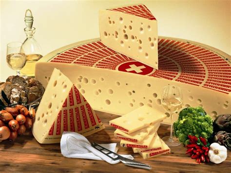 Emmental AOC el auténtico queso suizo de los agujeros