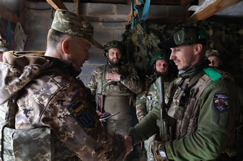 Russia Still Hasn T Completely Captured Bakhmut Ukraine Military Says