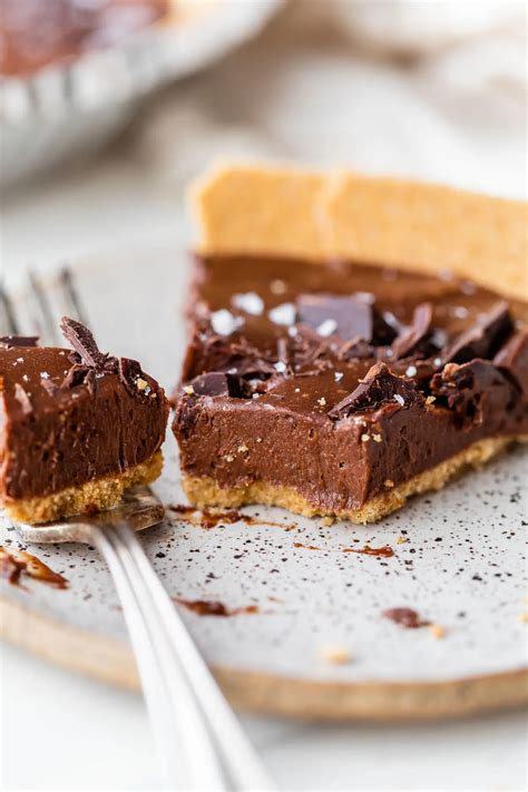 No Bake Chocolate Pie The Almond Eater