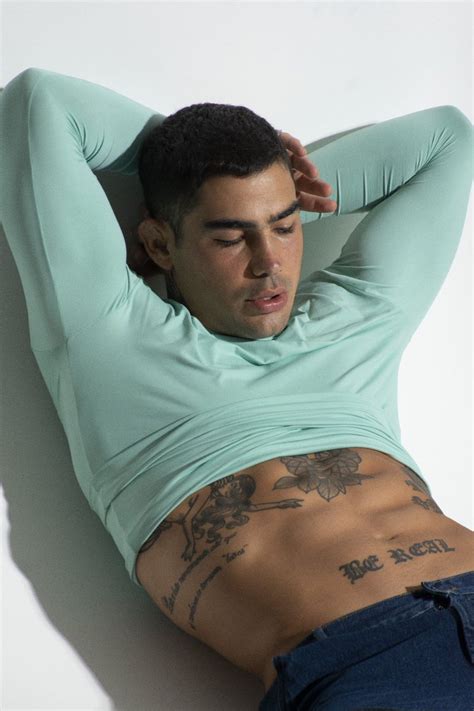 Hot Dudes Good Mood On Twitter Rt Pllazer