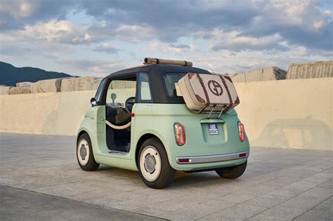 Fiat Topolino 2024 Foto Retha Gwenette