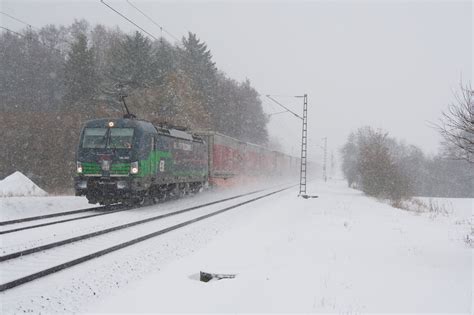 193 252 Von ELL TXL Mit Einem KLV Zug Bei Postbauer Heng Richtung