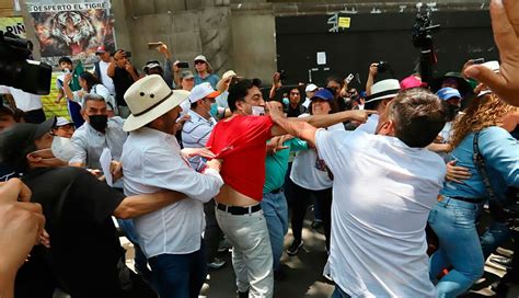 Marcharon Con Prepotencia Critica Amlo Tras Enfrentamiento En