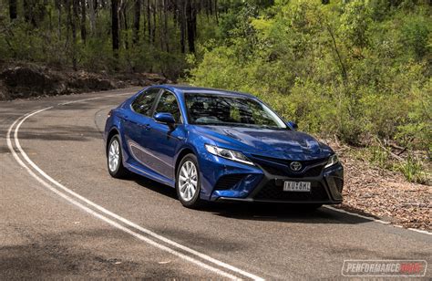 2018 Toyota Camry Hybrid Review Video PerformanceDrive