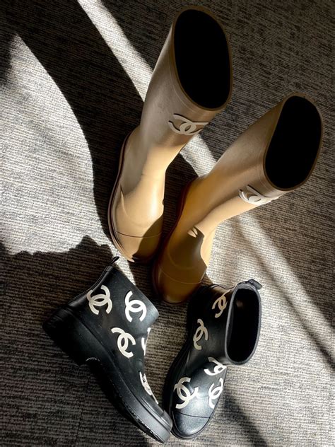 Limelight Nova Chanel Pre Owned Chanel Rubber Rain Boots