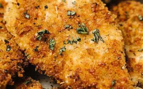 Filé de Frango Parmesão na Airfryer Receita FÁCIL de Fazer
