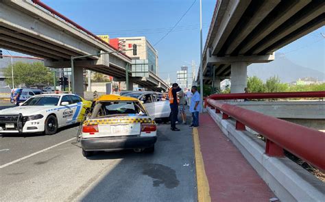 Monterrey Choque En Avenida Morones Prieto Deja 2 Lesionados