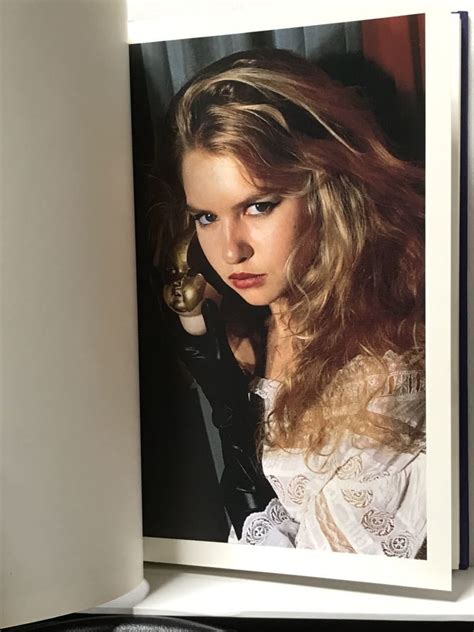 Yahoo オークション イリナイオネスコ写真集 IRINA IONESCO トレヴ