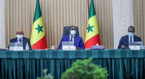 Gouvernement le communiqué et les nominations du Conseil des