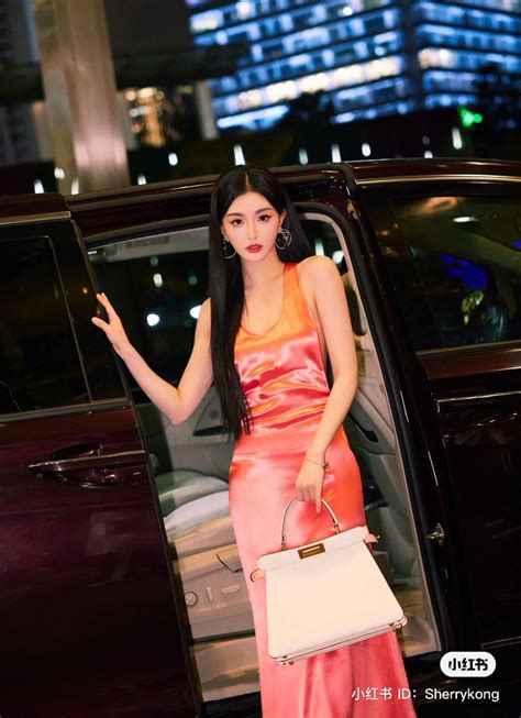 Cdrama Tweets On Twitter Kongxueer Shares New Snaps On Xiaohongshu