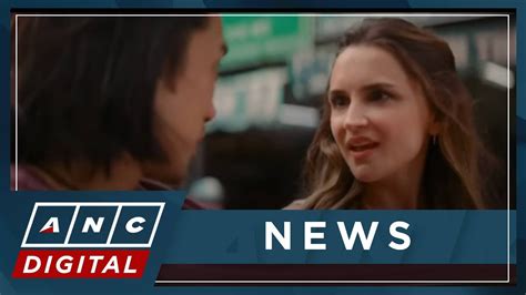 Rachael Leigh Cook Proves She S Still All That In A Tourist S Guide To