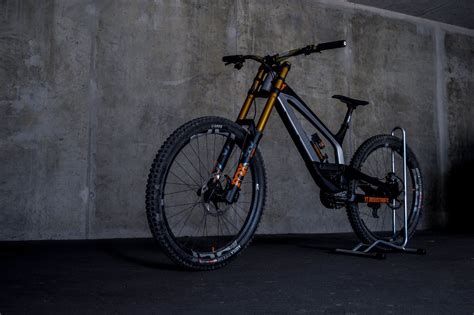 Yt Industries Tues Cf Pro Race Bike Gallery Traildevils