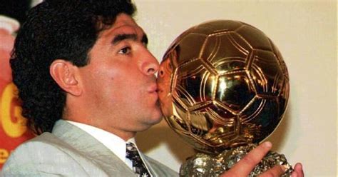 El único futbolista de la historia que ganó un súper Balón de Oro
