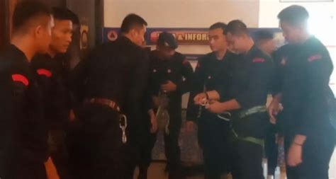 100 Personel Gabungan Dan 3 Halikopter Diterjunkan Evakuasi Robongan