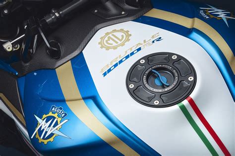 One Off Mv Agusta Brutale Rr Ml Looks Absolutely Ravishing