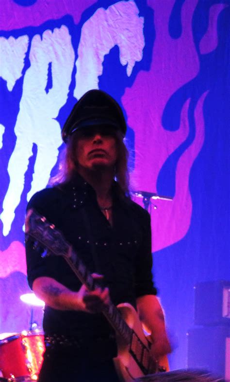 The Hellacopters à l Elysée Montmartre 2022 Red Tortuga Flickr