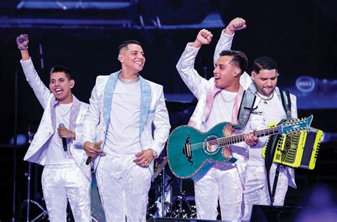 Grupo Firme en el Zócalo de la CDMX conoce los detalles NOTICIAS