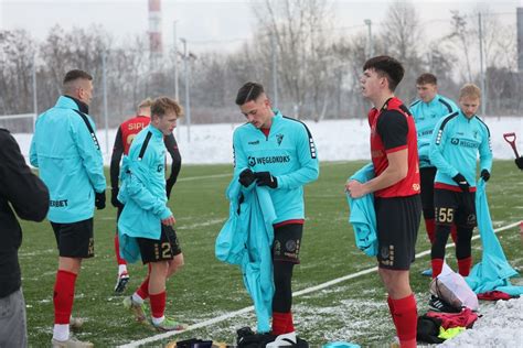 Górnik Zabrze Przygotowania do wiosny pełne chaosu i dziwnych