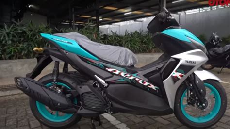 Tampilan Sepeda Motor Yamaha Aerox 2023 Kian Stylish Cek Harga Terbaru