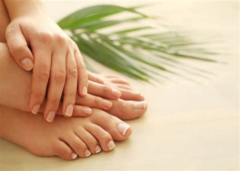 Tips Merawat Kuku Agar Tetap Sehat Dan Cantik