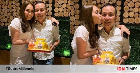 9 Potret Keseruan Kehangatan Kejutan Ultah Ayah Ayu Ting Ting