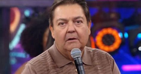 Globo demite bailarinas do Domingão do Faustão no último ano do