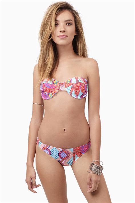 Sweet Bikini Telegraph